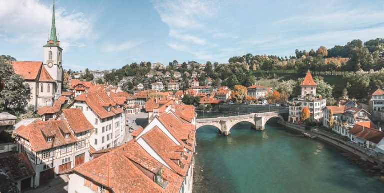Travel Guide to Bern, Switzerland – Blue Eyed Compass